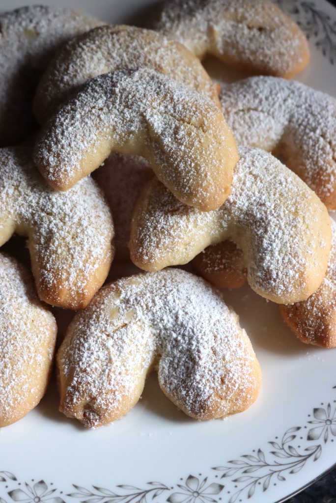 Vanillekipferl (Austrian Vanilla Crescent Cookies) - Adamant Kitchen