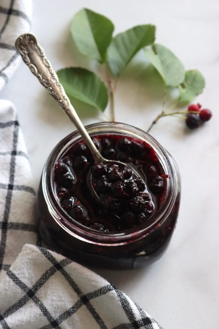 40+ Saskatoon Recipes (Serviceberries, juneberries, shadbush, etc ...