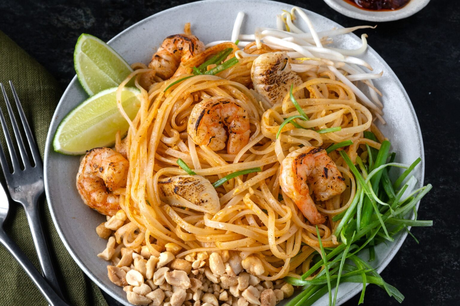 Classic Pad Thai - Adamant Kitchen